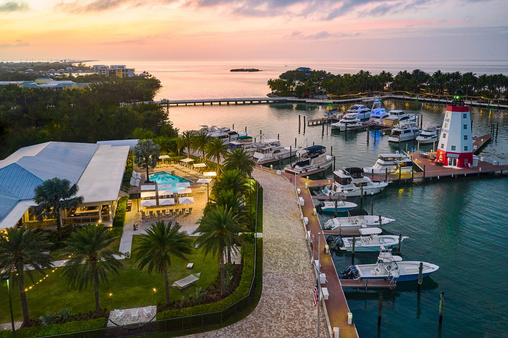Resort in the Florida Keys | Faro Blanco Resort Marathon, FL